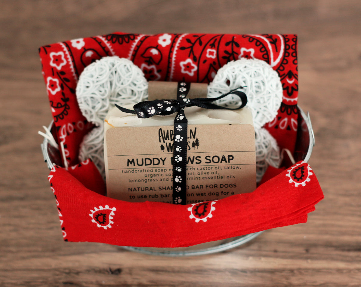 MUDDY PAWS DOG GIFT BUNDLE Auburn Woods LLC muddy-paws-dog-gift-bundle-auburn-woods-llc